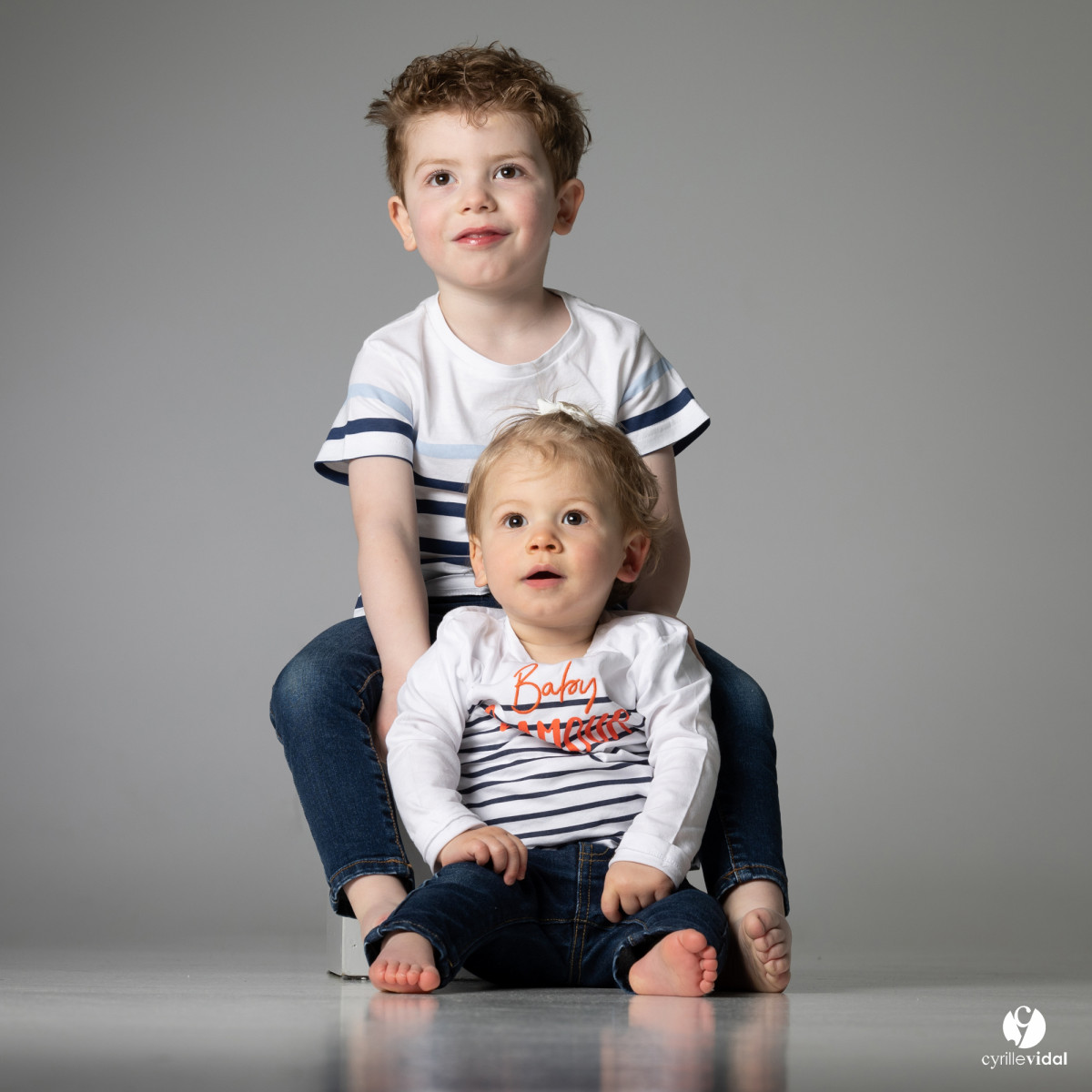 Un superbe moment en famille au studio ! | Studio Cyrille VIDAL photographe à Aire-sur-l'Adour ...
